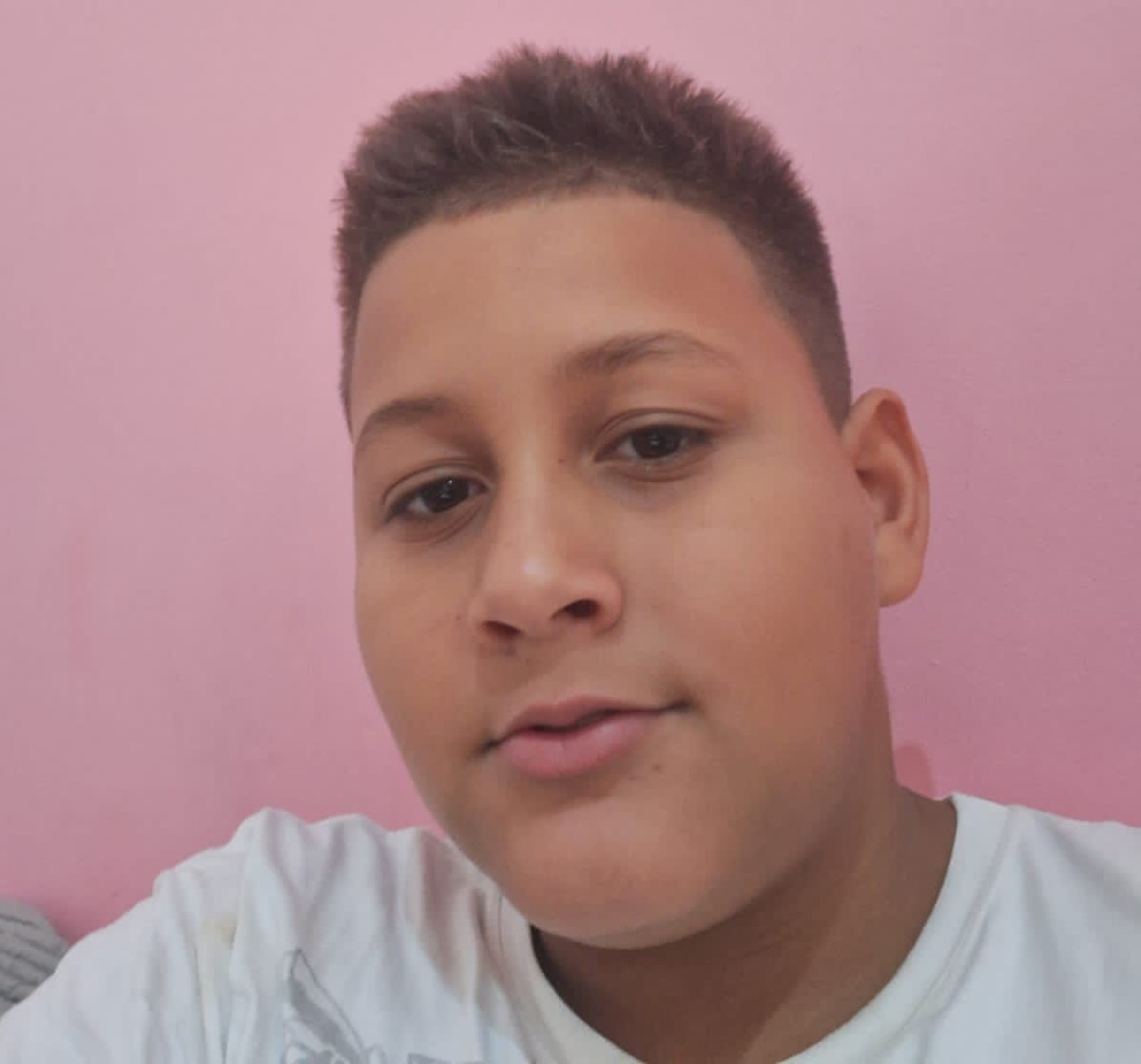 Menino de 11 anos morre após ser eletrocutado ao tentar pegar pipa em Campos, no RJ | Norte ...