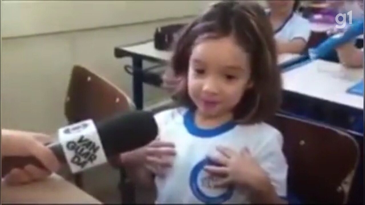 ‘Me sentindo adorável’: Veja como está a menina Raquel seis anos após ...