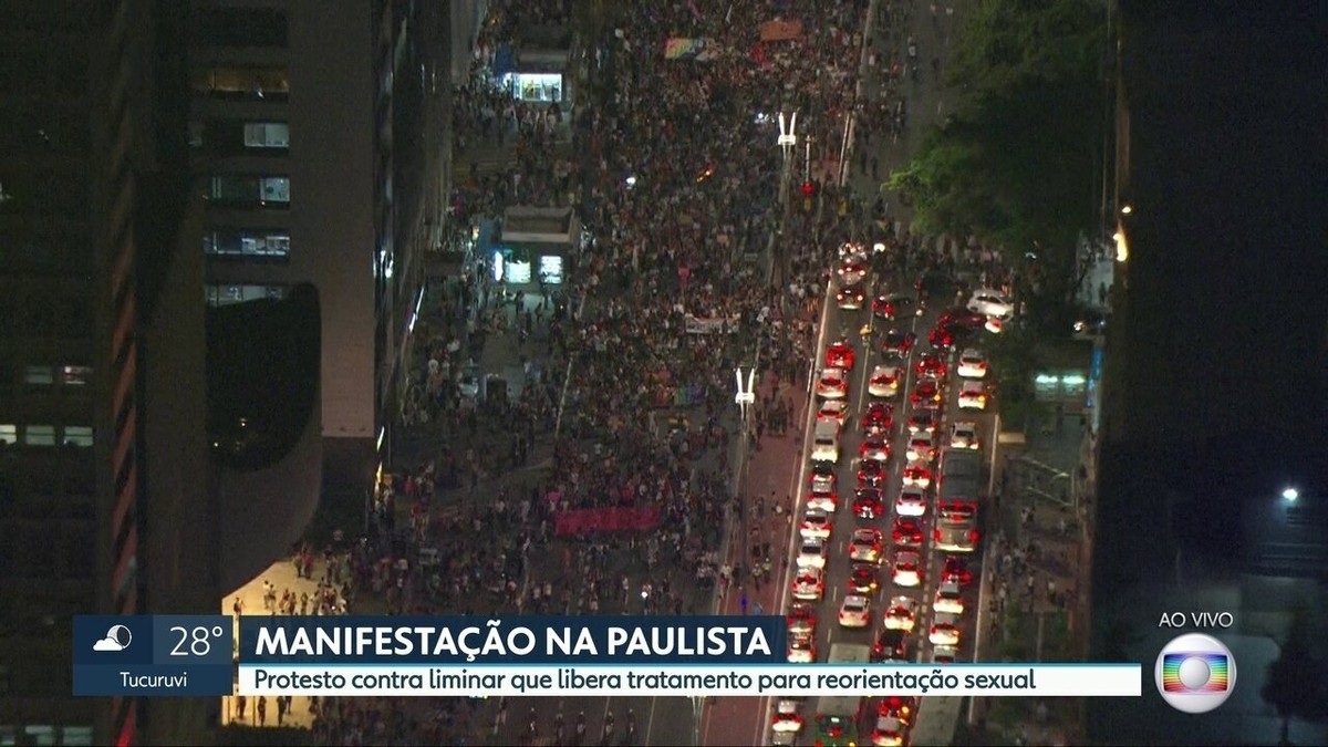 Dois suspeitos de serem black blocs são presos durante protestos LGBT ...