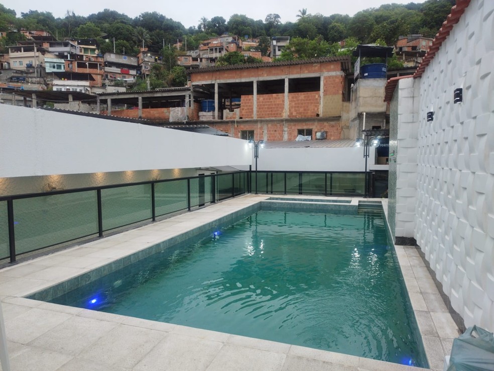 Bope encontra piscina de luxo do tráfico em favela no Rio; veja foto - TNH1