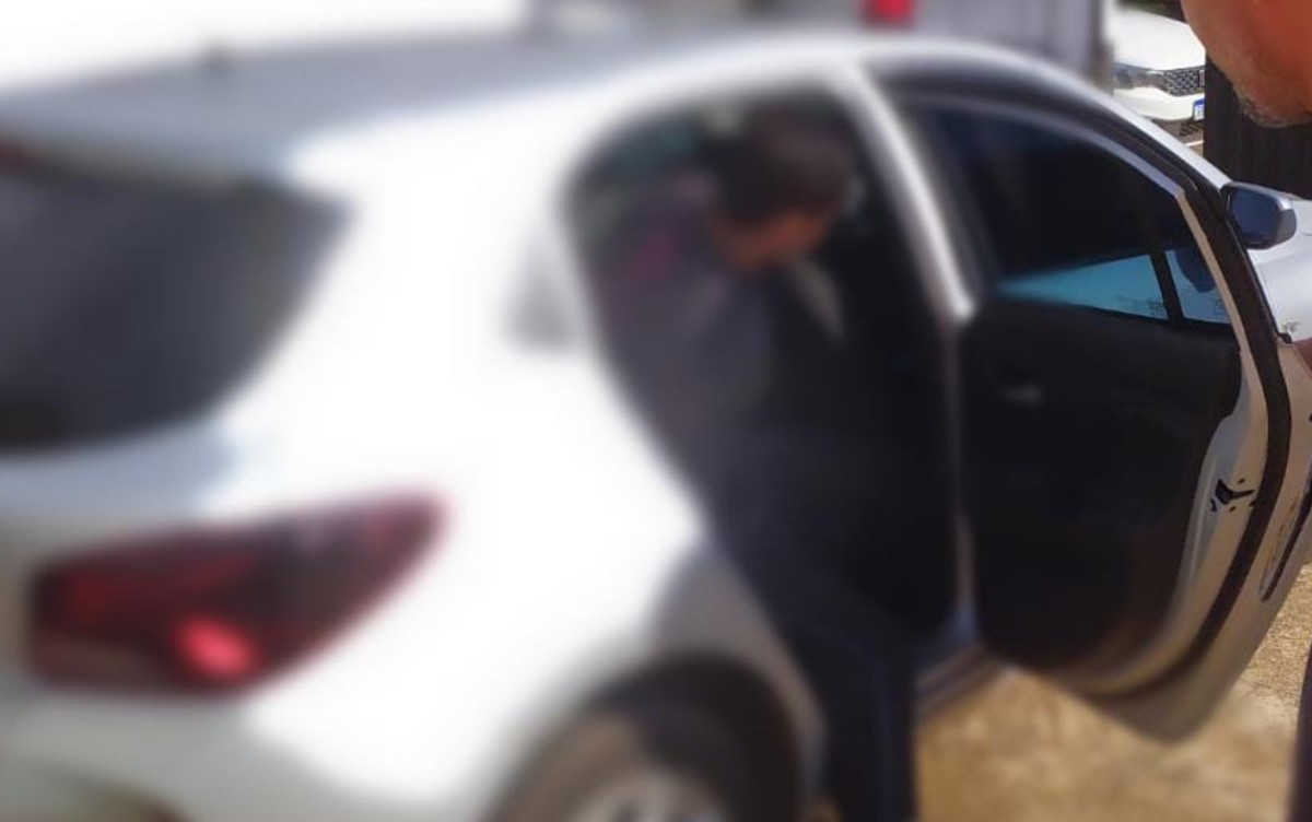 Jovem é Preso Suspeito De Matar Homem E Deixar Outros Dois Feridos