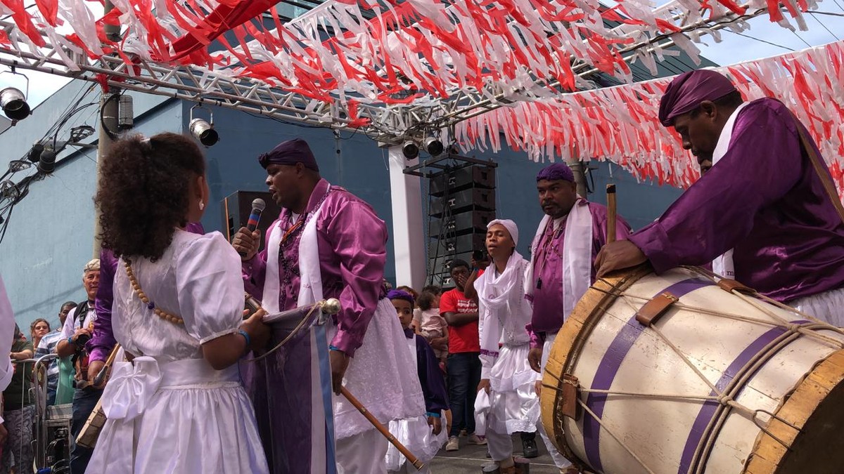 Festejo do Tambor Mineiro reúne milhares de pessoas para celebrar o ...