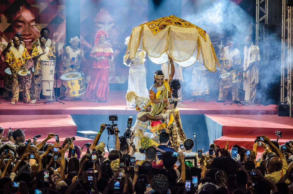 Ilê Aiyê realiza a 42ª Noite da Beleza Negra para escolha da Deusa do ...