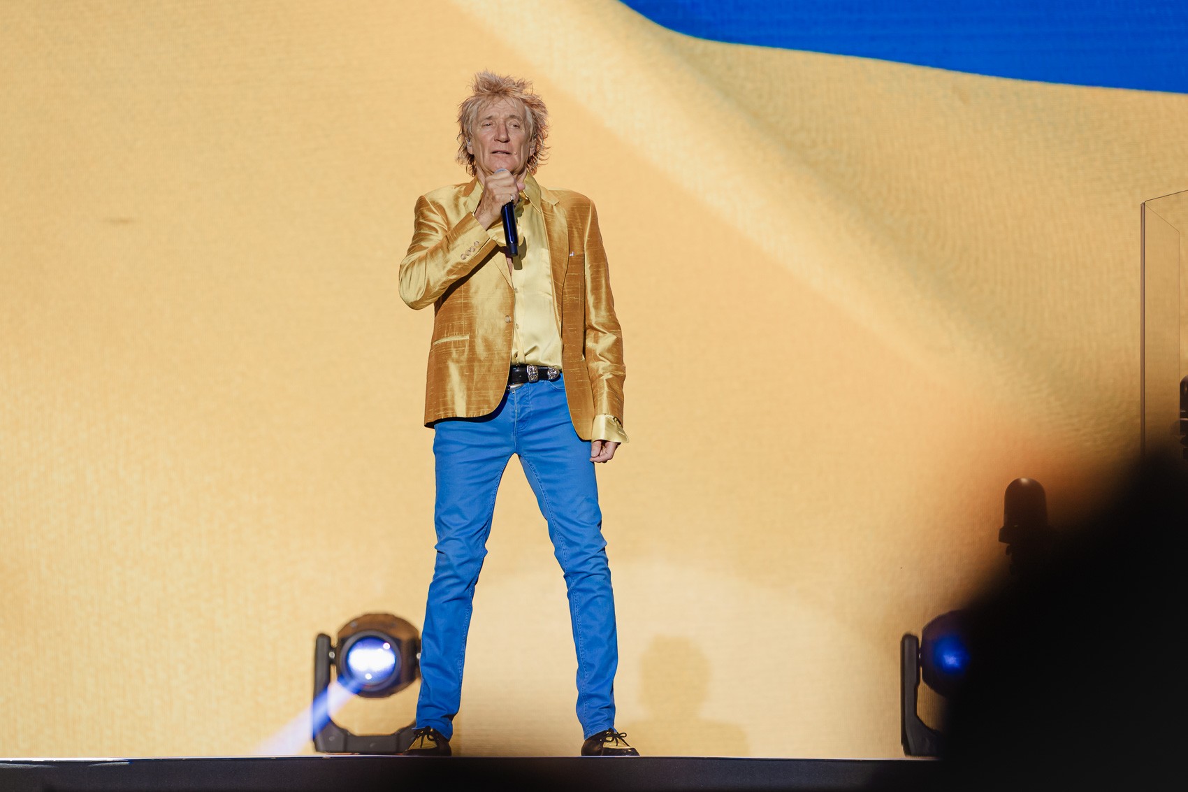 Rod Stewart no Brasil: cantor faz homenagem à Ucrânia e leva nostalgia ...