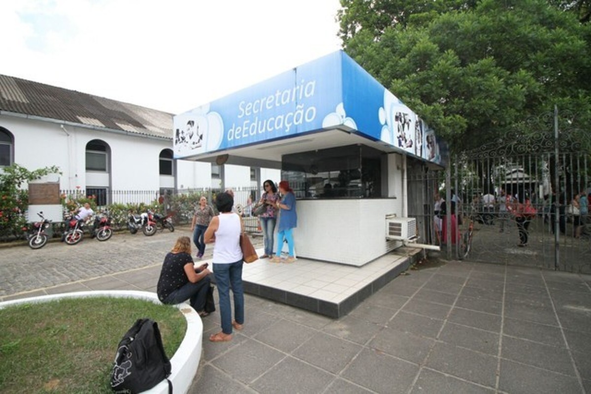 Governo de PE abre 8.490 vagas para 26 cursos em 48 escolas técnicas em 37 cidades | Pernambuco | G1