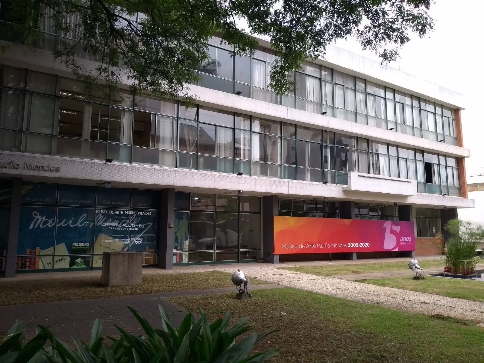 'Coleção Murilo Mendes: 25 anos' é inaugurada com catálogo e exposição ...