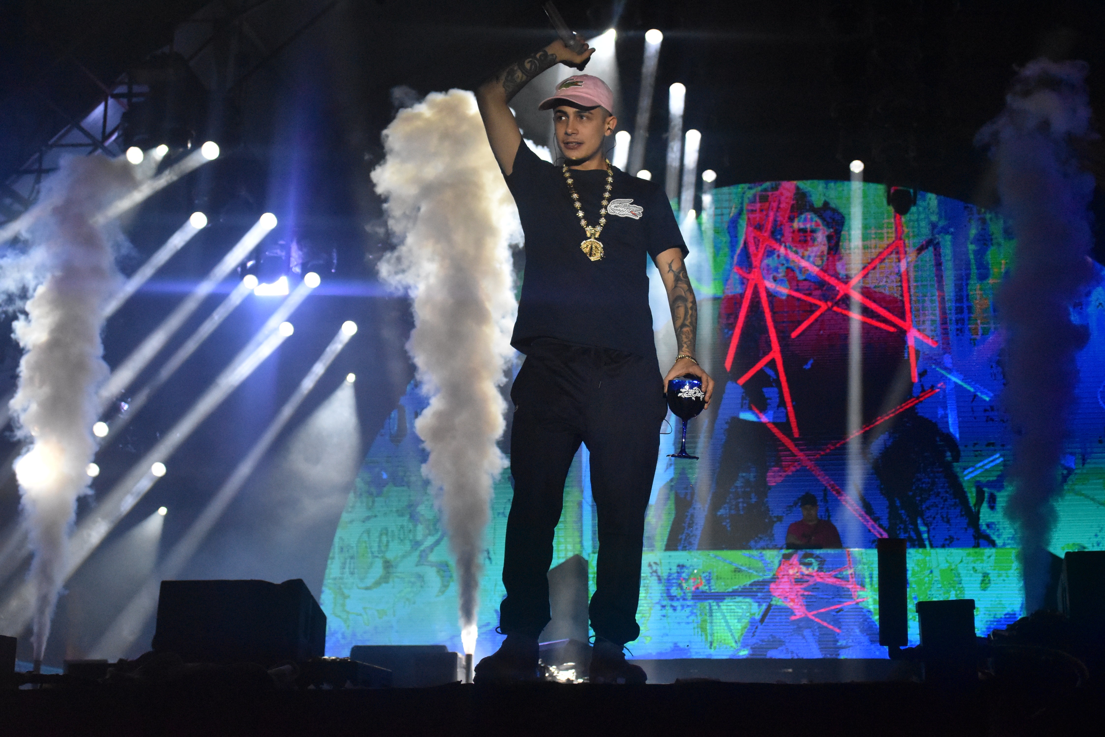 FOTOS: Hariel, GBR, MC Jacaré e DJ Arana comandam madrugada de funk na ...