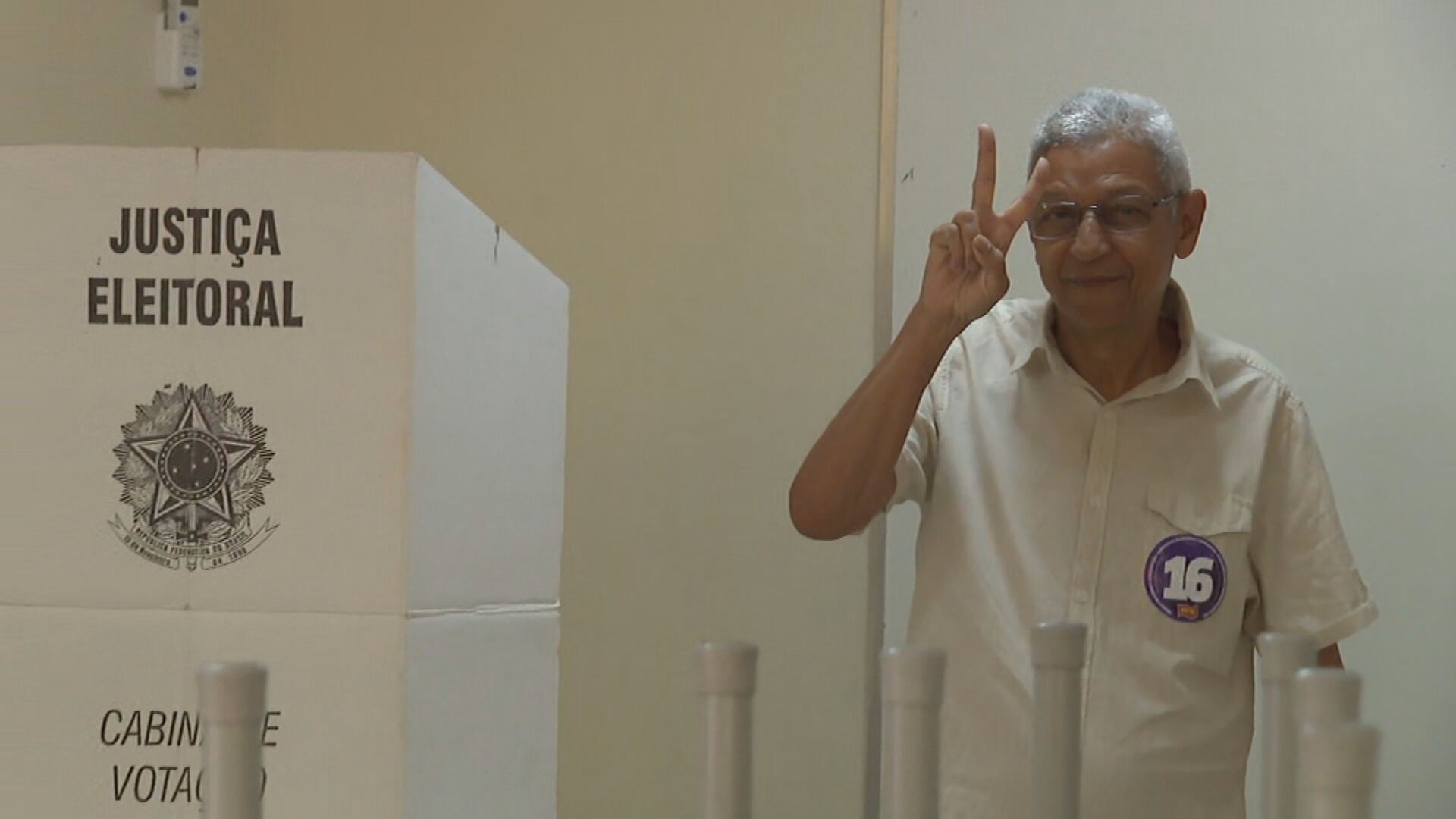 Cyro Garcia vota na Tijuca | Eleições 2024 no Rio de Janeiro | G1