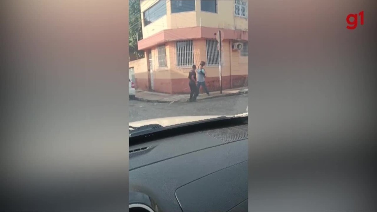 Homem leva pedrada durante briga de trânsito em Belém; VÍDEO | Pará | G1