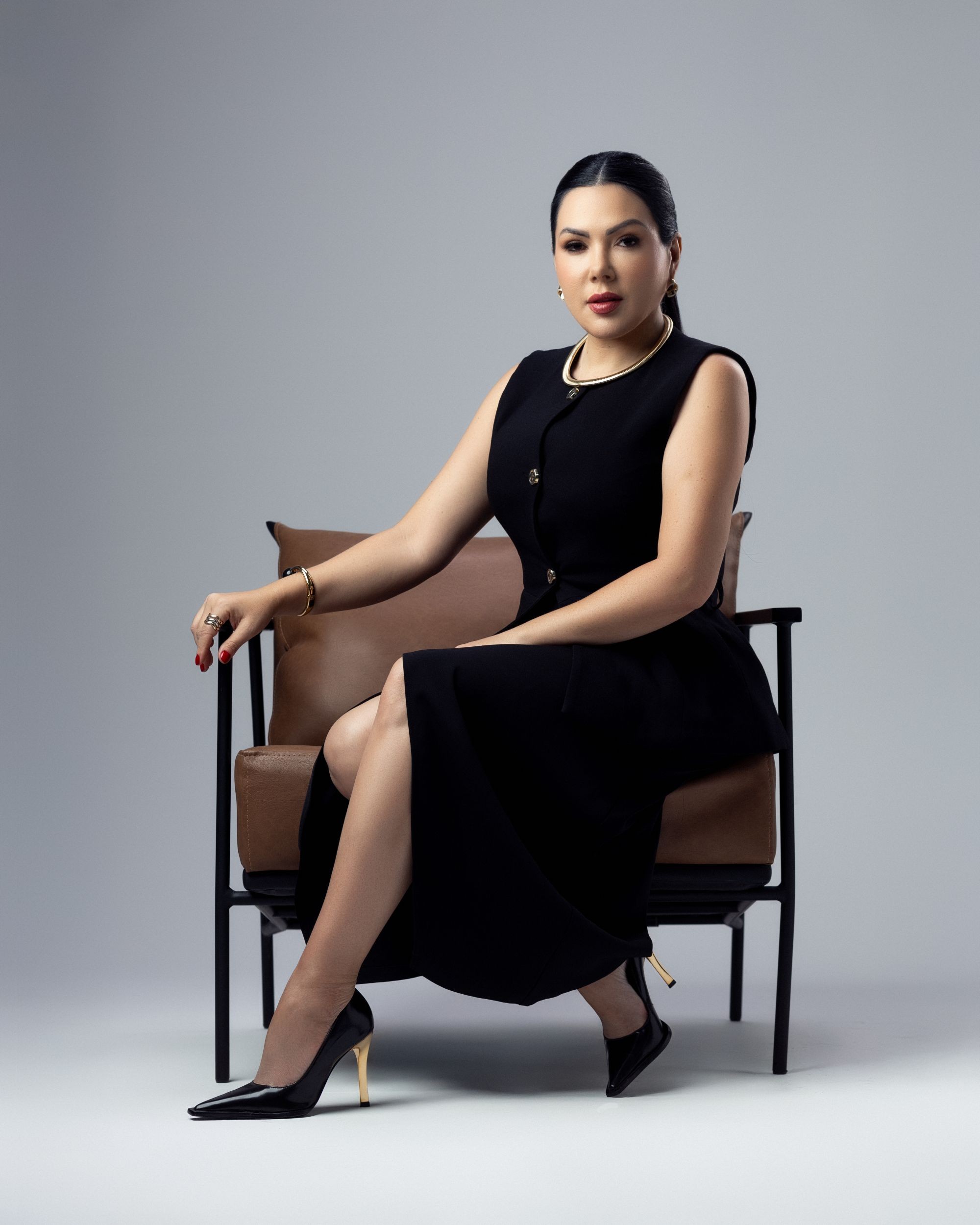 Carla Faria Concept se destaca na moda com peças elegantes e autênticas ...