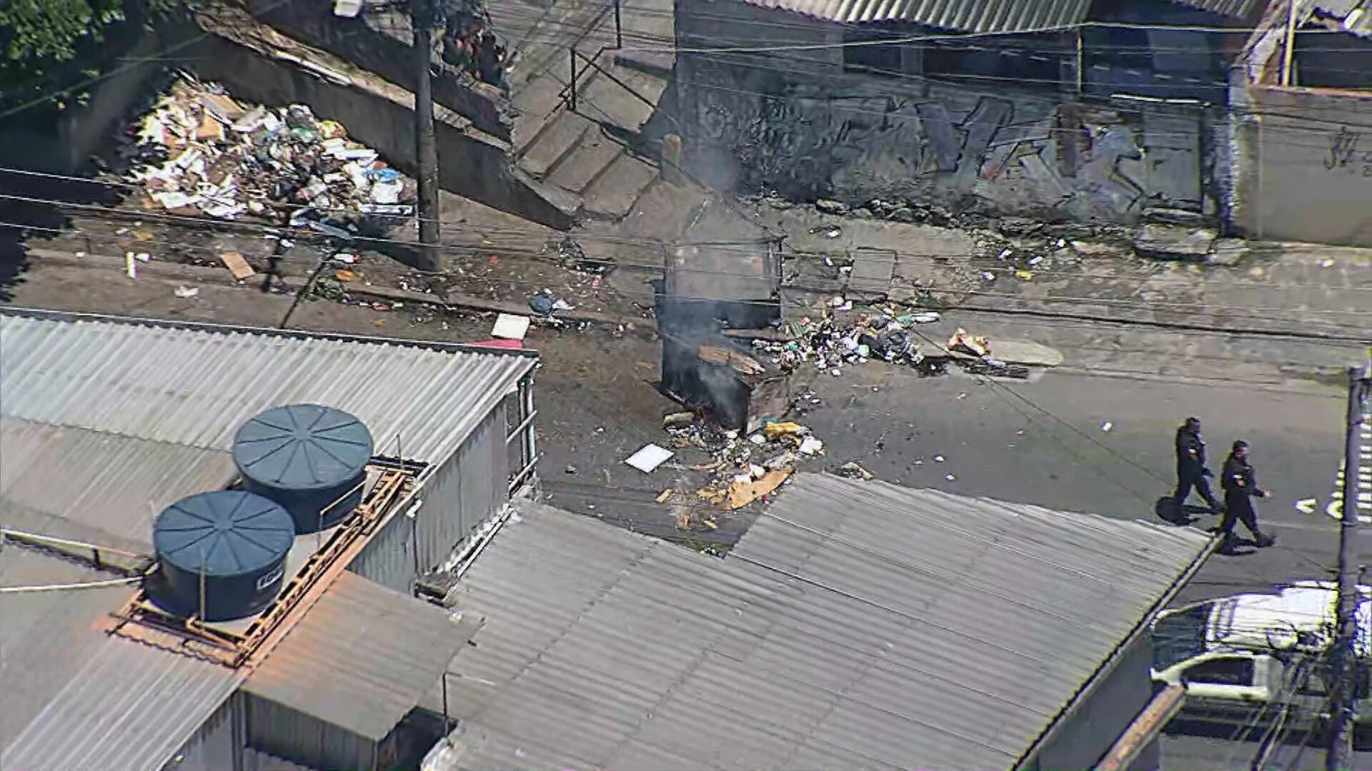 Mulher morre baleada quando voltava do mercado no Sampaio, na Zona Norte do Rio | Rio de Janeiro ...