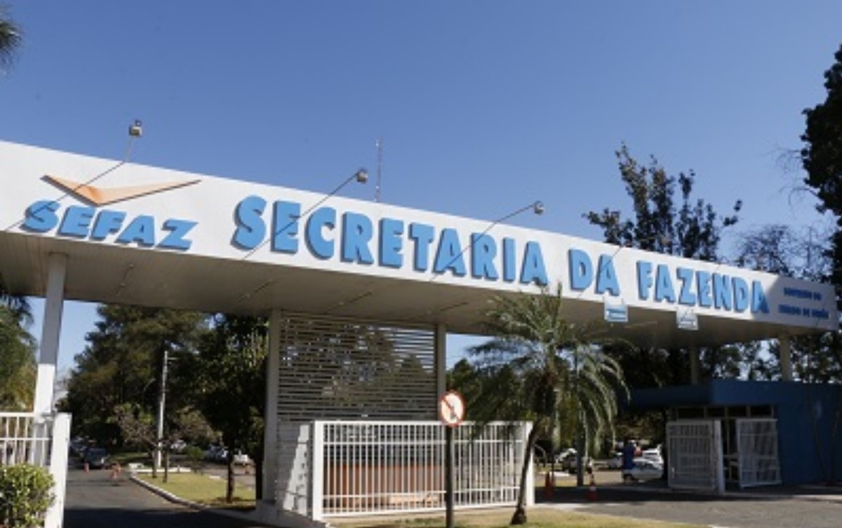 Sefaz publica edital para auditor fiscal com salário de R$ 20.940 em ...