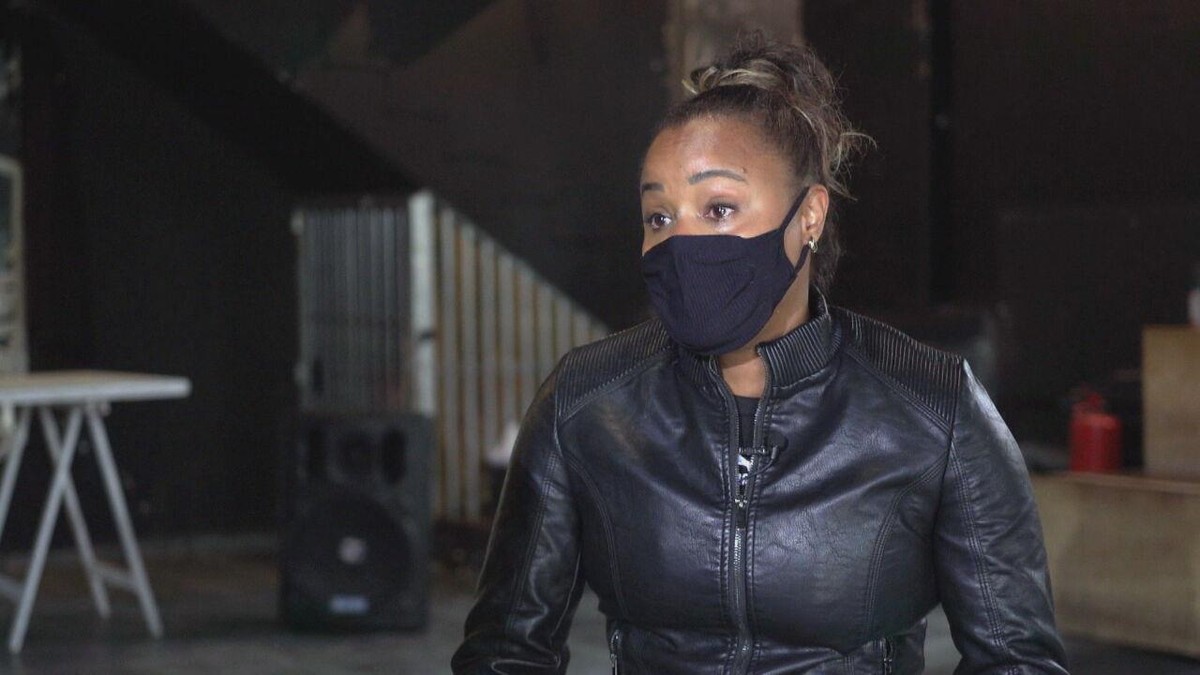 Atriz Roberta Rodrigues relembra início de carreira através de projeto ...