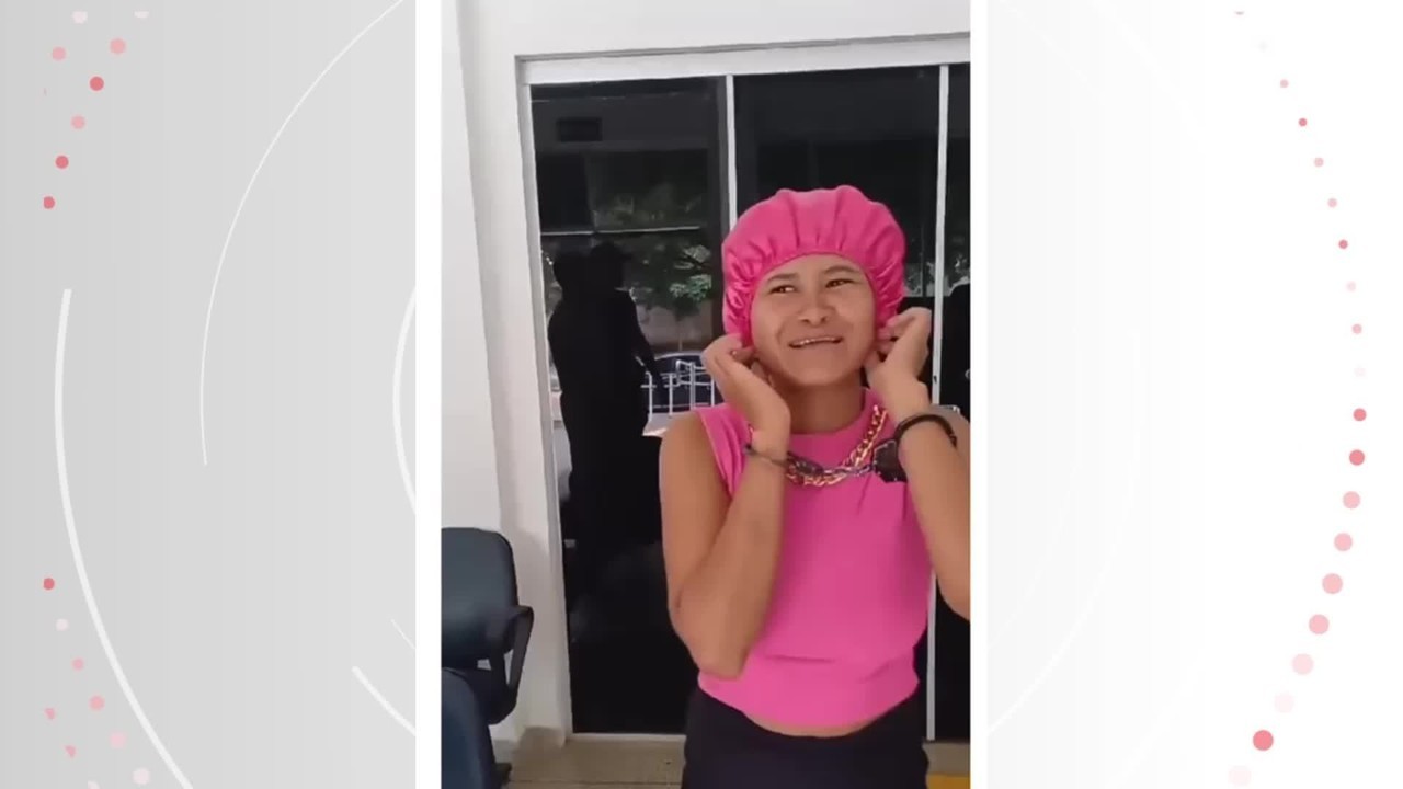 Suspeito De Ajudar Mulher A Atear Fogo E Esfaquear Homem Até A Morte Em