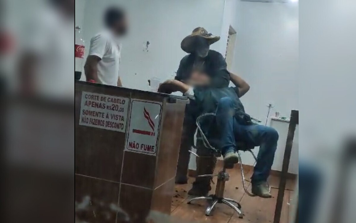 Homem Morre Em Confronto Com A Pm Após Ser Filmado Ameaçando Cliente De