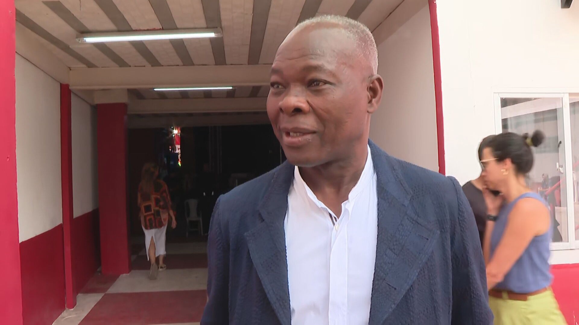 Conheça Fracis Kéré, arquiteto que assina Biblioteca dos Saberes | G1