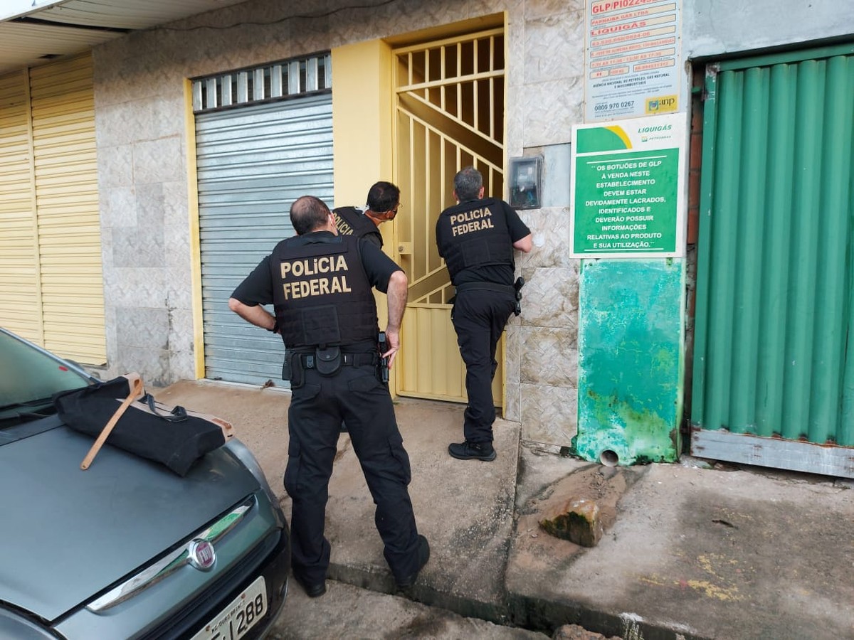 Operação Da Pf Investiga Suspeitos De Fraudar Auxílio Emergencial No
