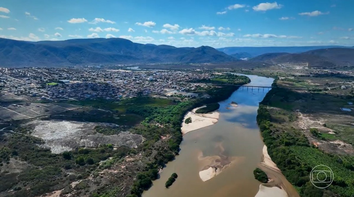 Vale do Lítio: a região no interior de MG que despertou o interesse de ...