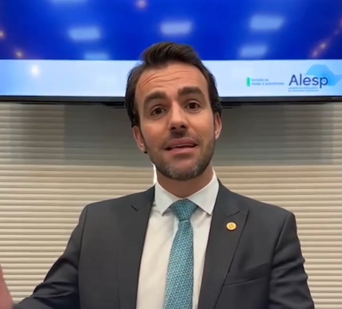 Influenciadora acusa deputado Lucas Bove por violência doméstica ...