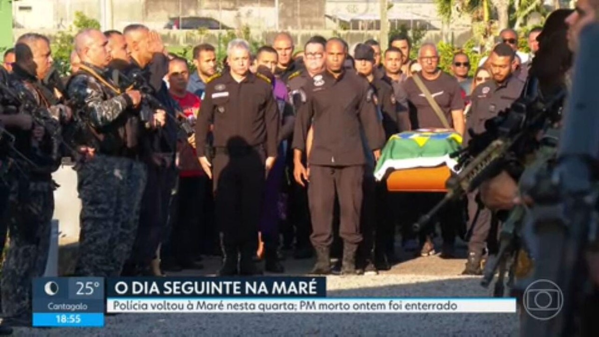 Policial do Bope morto em operação na Maré é enterrado na Zona Oeste do ...