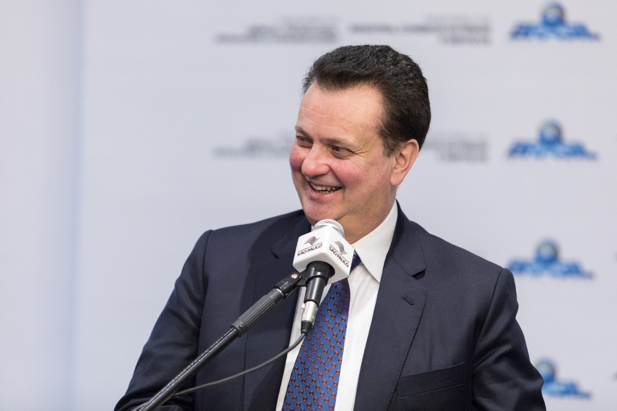 Kassab procura time de Bolsonaro para comunicar apoio do PSD ao ...