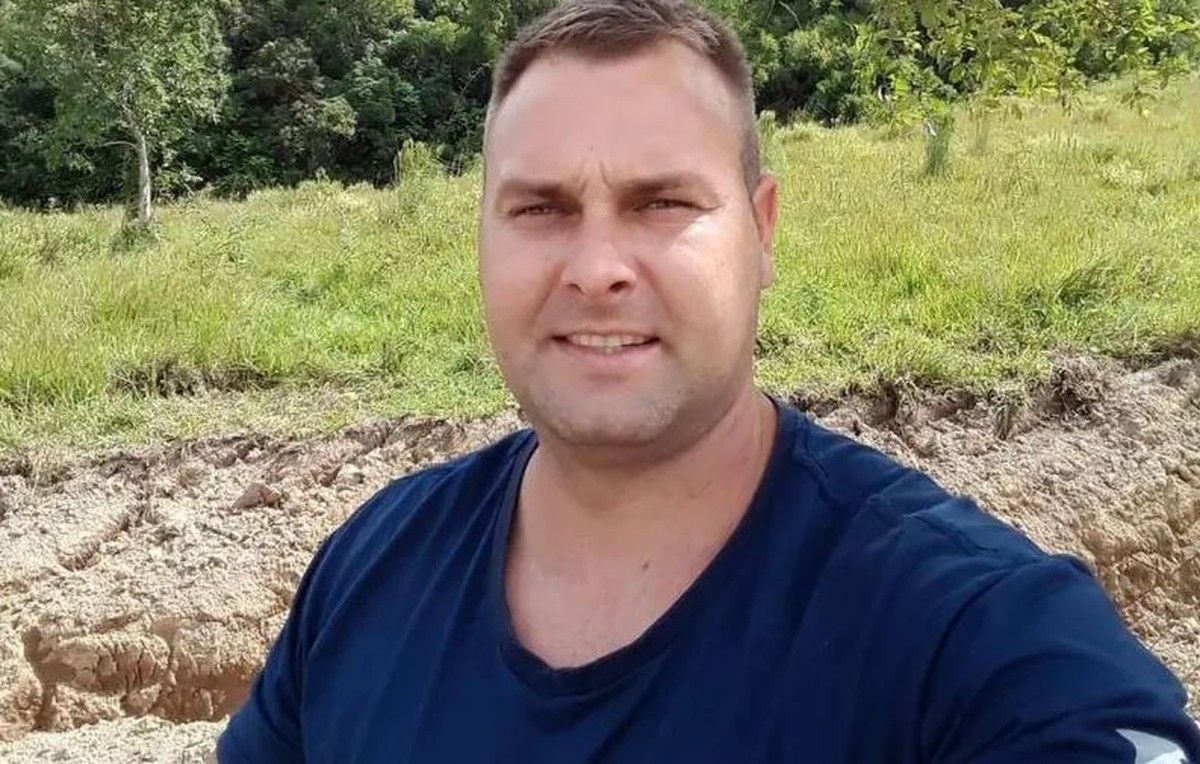 Homem Morre Esfaqueado Em Bar De Sc E Polícia Apura Desavença Política