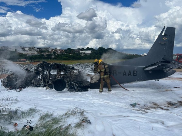 Queda De Avião Da Polícia Federal Em Bh O Que Se Sabe E O Que Falta