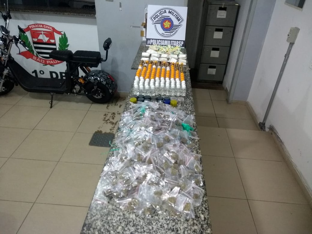 Depois de denúncia, PM prende suspeito de tráfico de drogas em Mogi ...