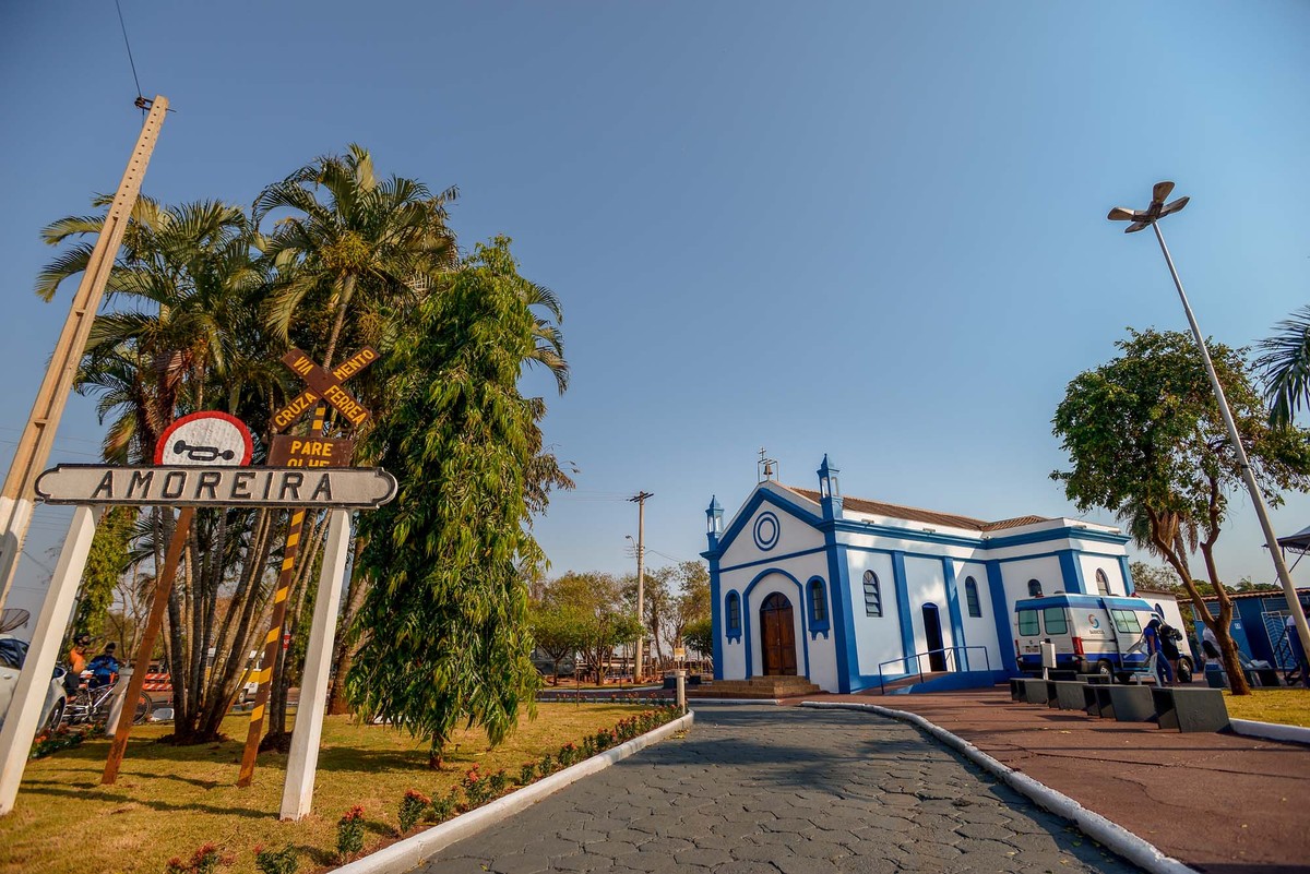 Alberto Moreira, em Barretos, SP, busca título de melhor vila turística ...