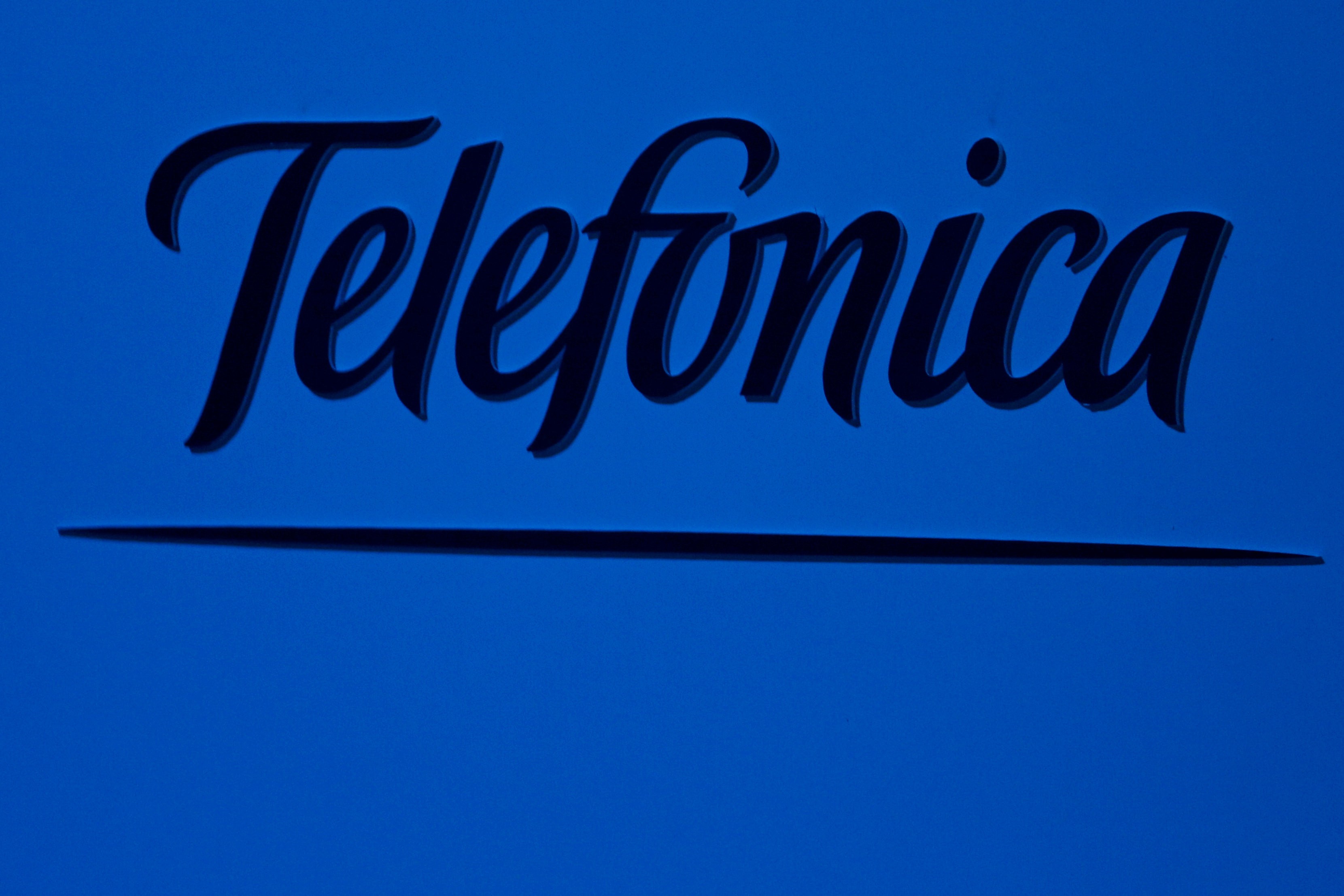 Telefónica chega a acordo para demissão de 2.700 funcionários na ...