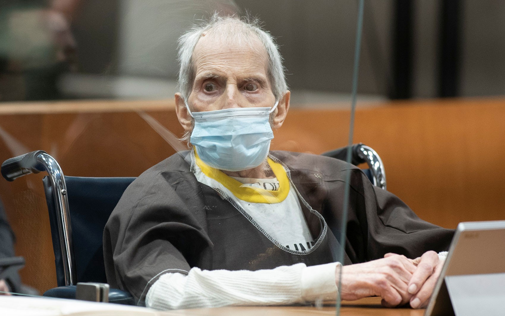 Magnata Robert Durst é condenado à prisão perpétua por matar melhor ...