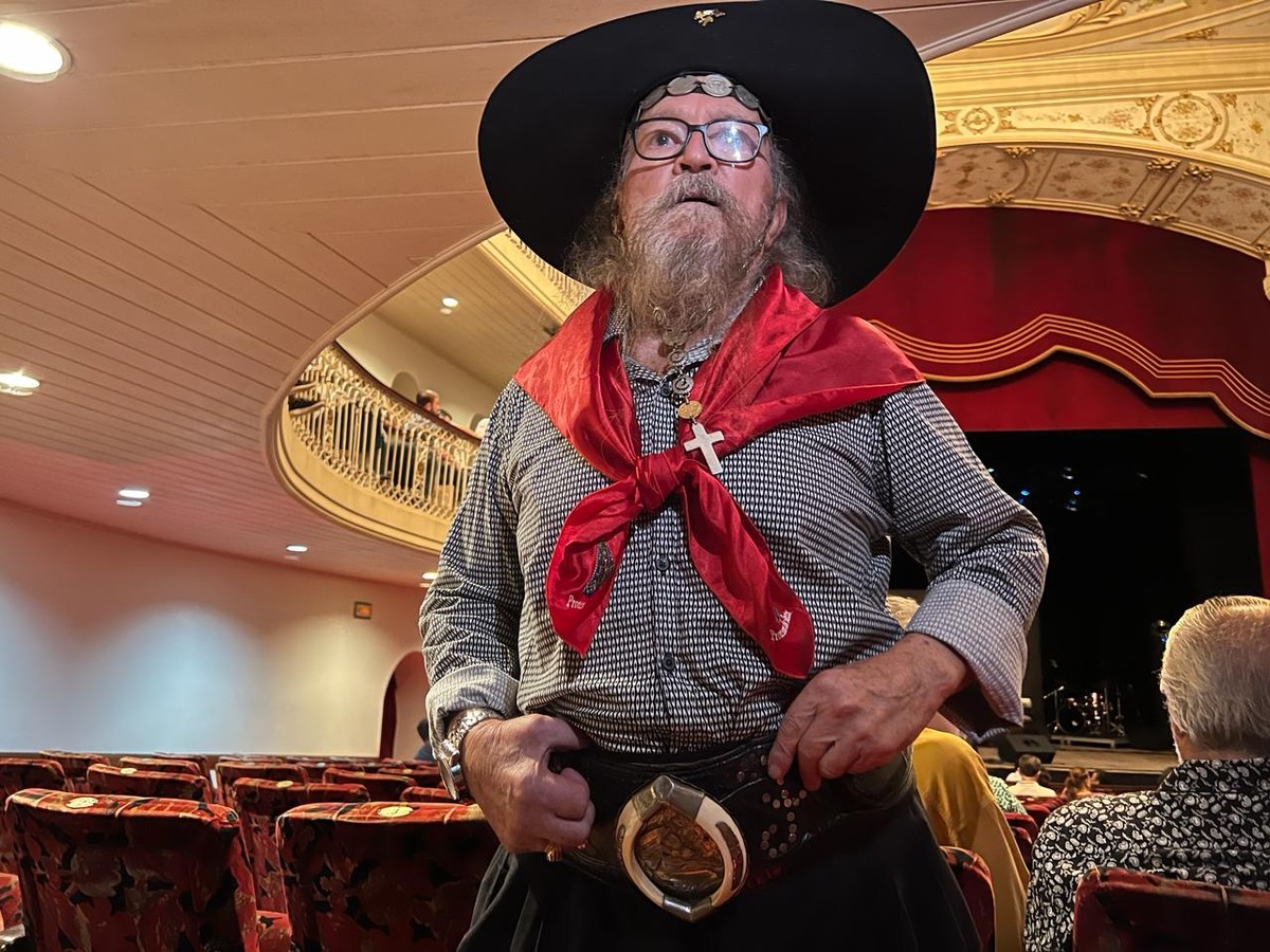 Autor de "O Pau que Dá Cavaco" diz que história real inspirou ...