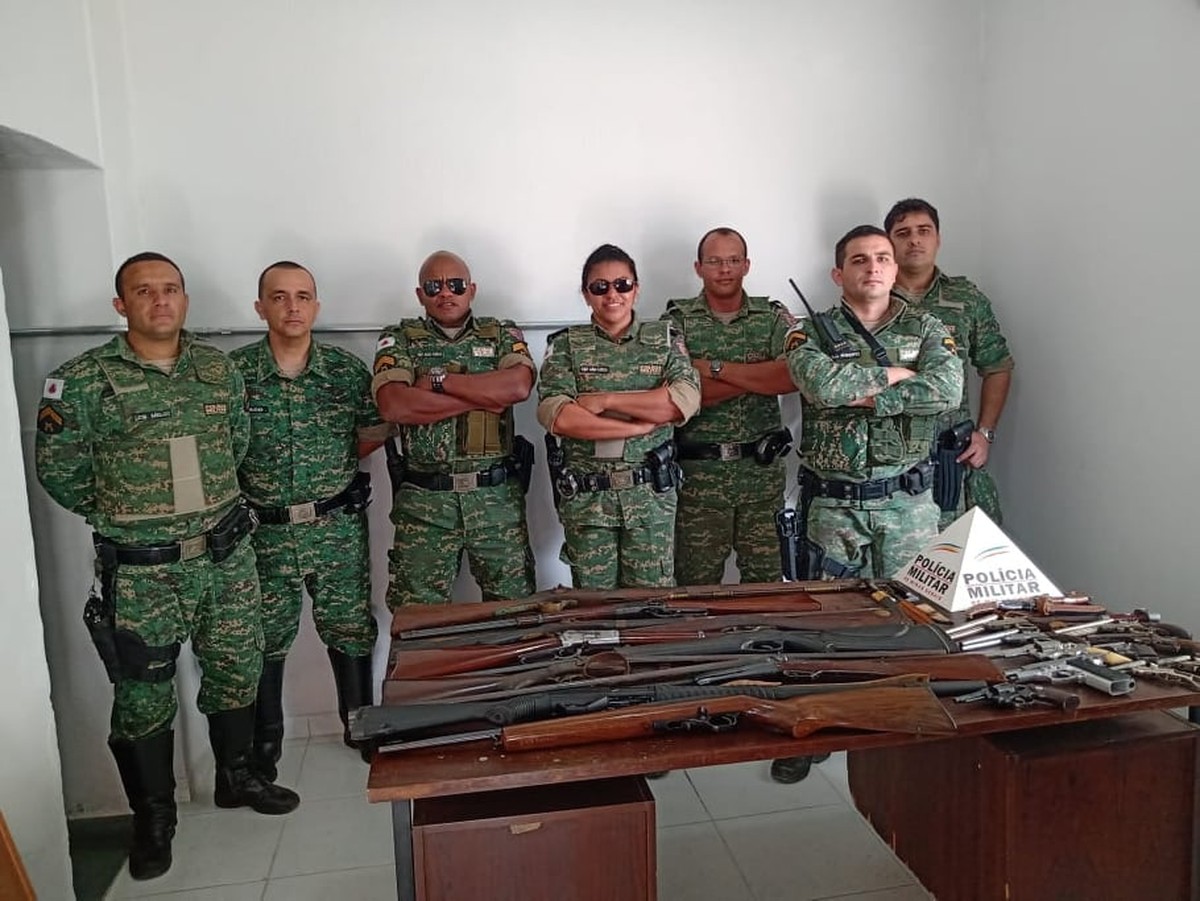 Mais De 20 Armas São Apreendidas Em Fazenda Na Zona Rural De Descoberto