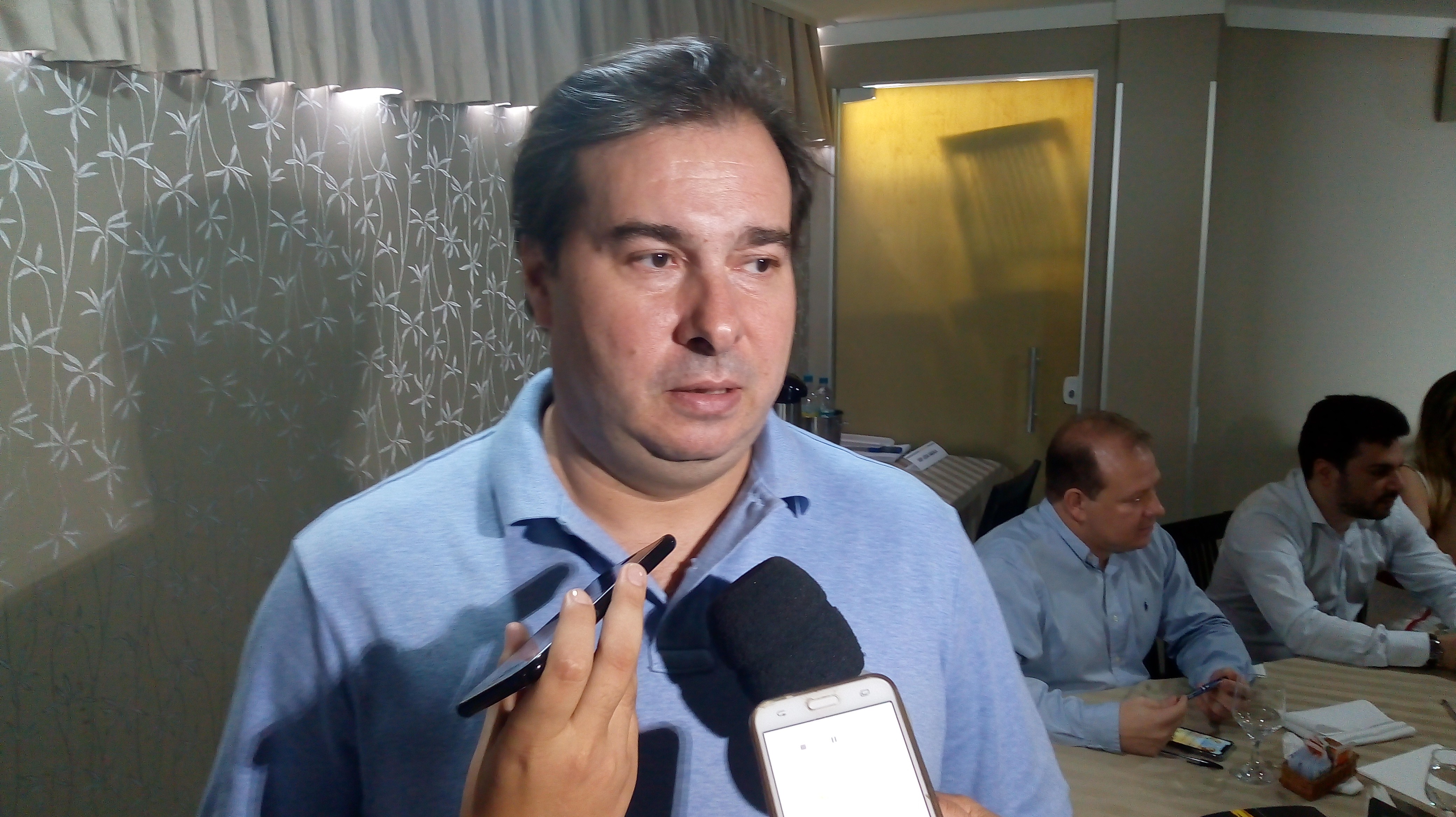 Jean Wyllys desiste de mandato: veja repercussão | G1