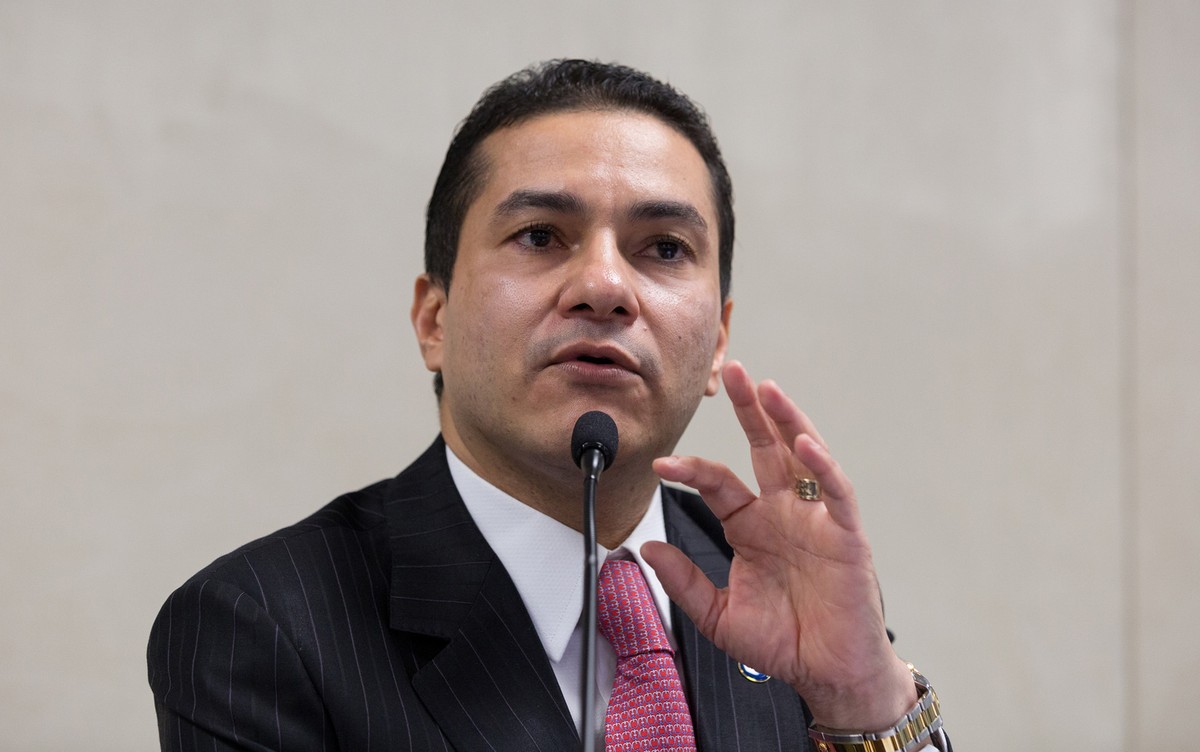 Ministro Marcos Pereira diz em carta a Temer que 'questões pessoais e ...