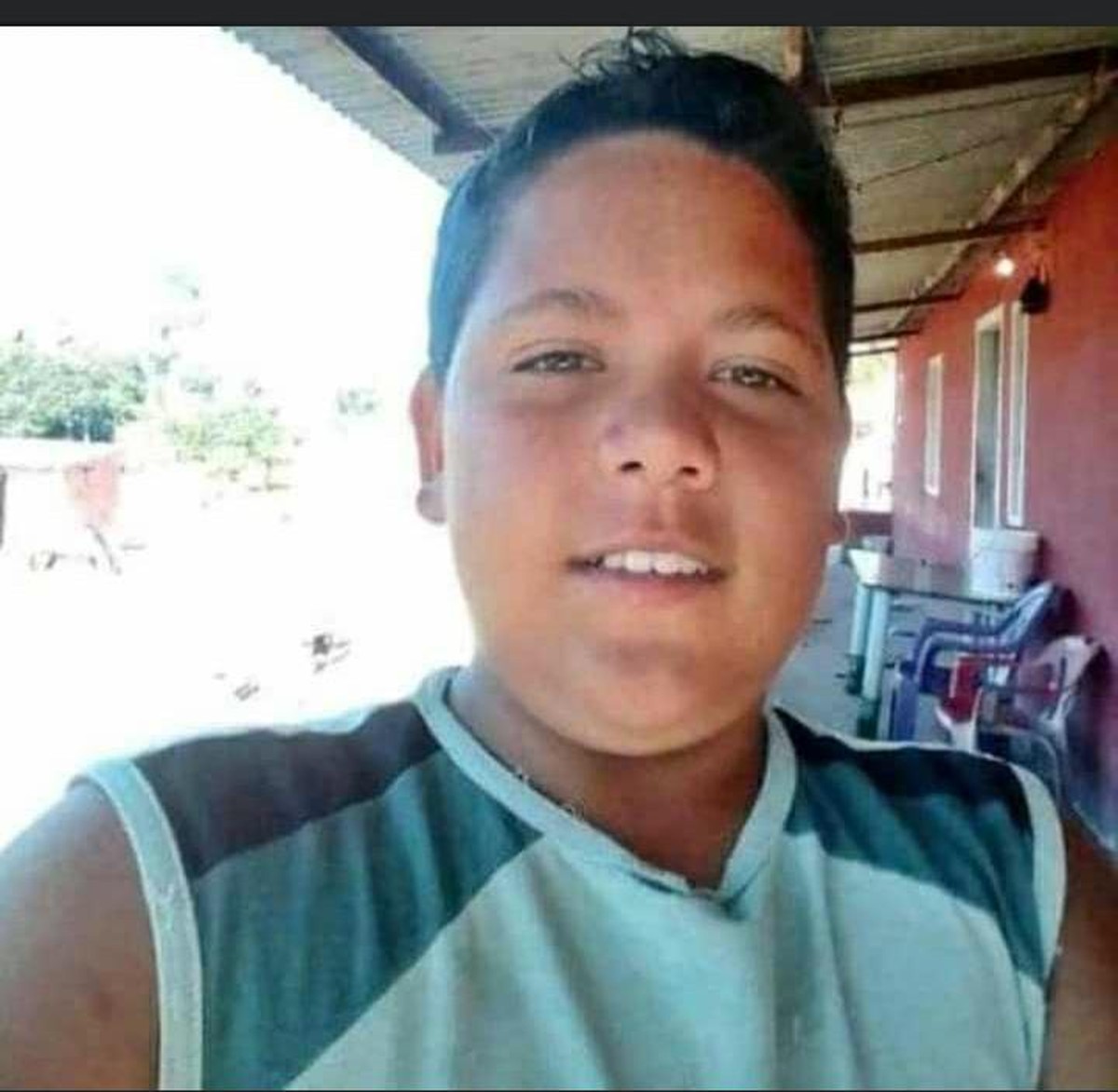 Polícia Afirma Que Criança Atingida Por Mais De 10 Tiros Em São