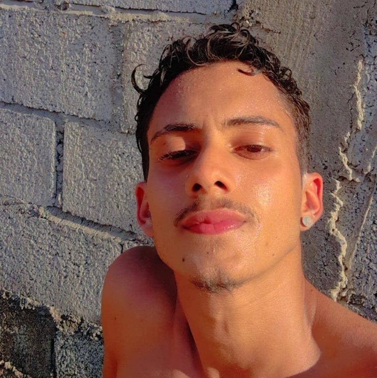 Jovem de 22 anos é morto a tiros durante assalto à casa dele no interior de SP | Sorocaba e ...