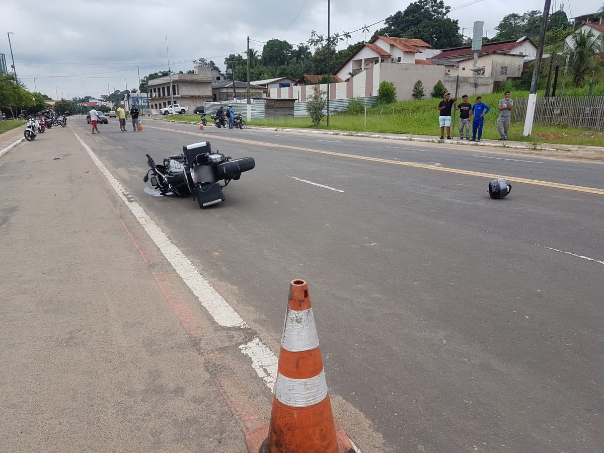 Idoso de 82 anos morre após ser atropelado por moto quando atravessava rua no interior do AC ...