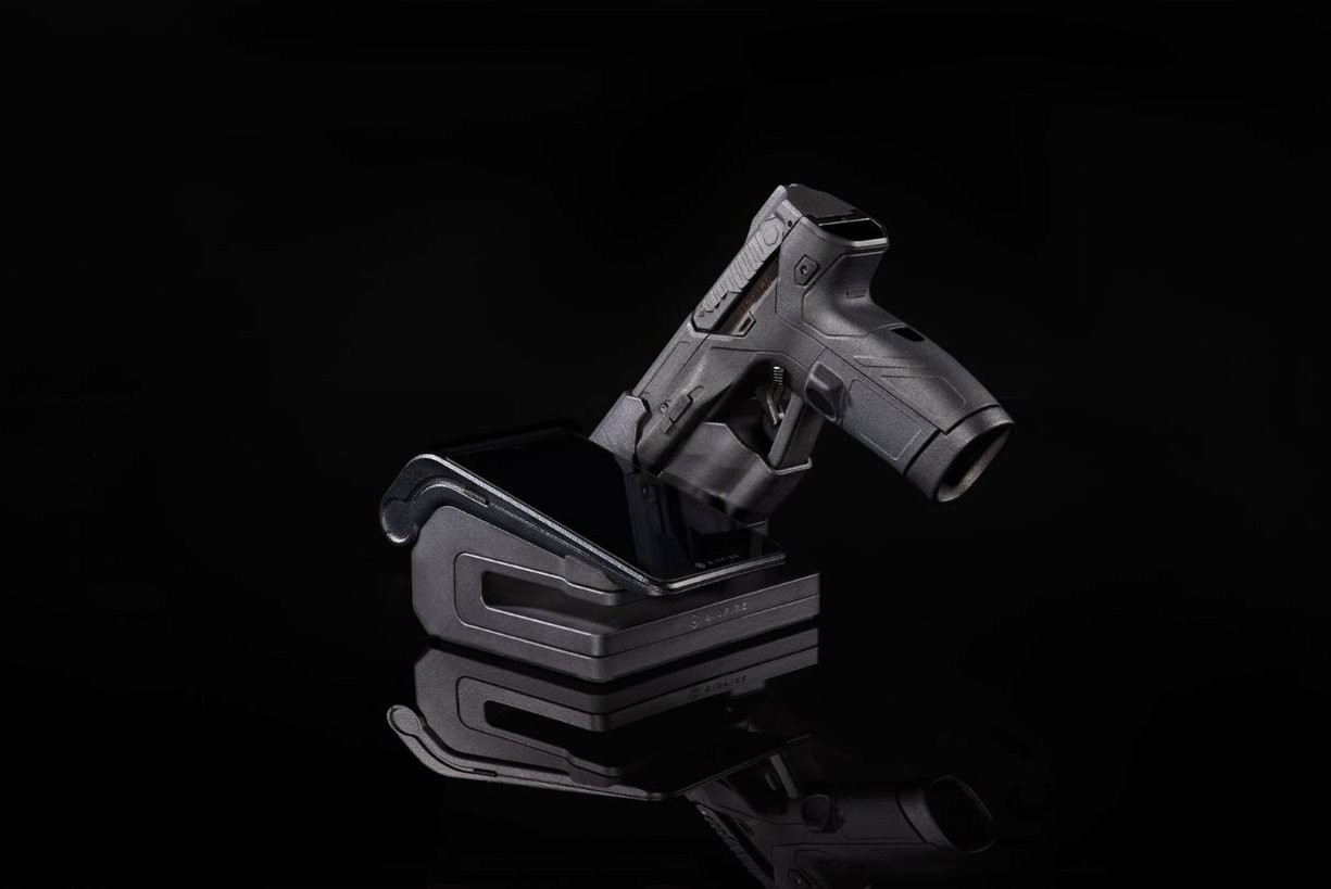 Armas inteligentes: fabricante promete pistola que só dispara após ...