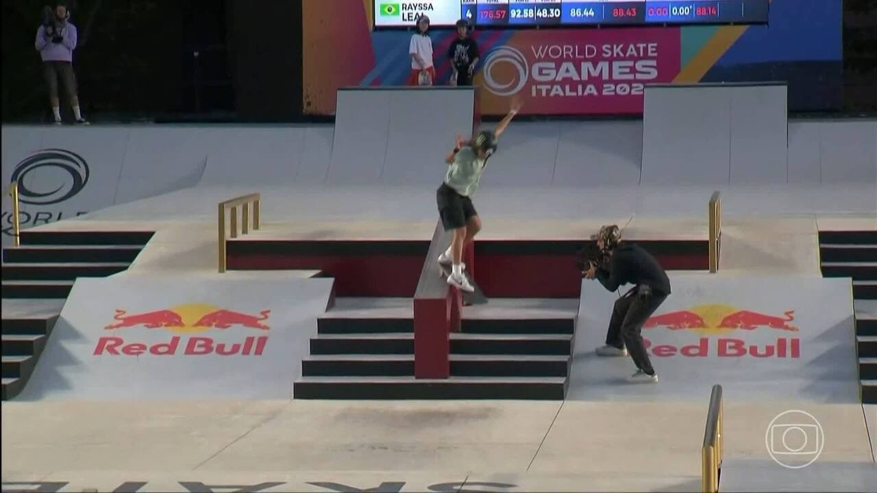 Rayssa Leal conquista bicampeonato mundial de skate street | Jornal Nacional | G1