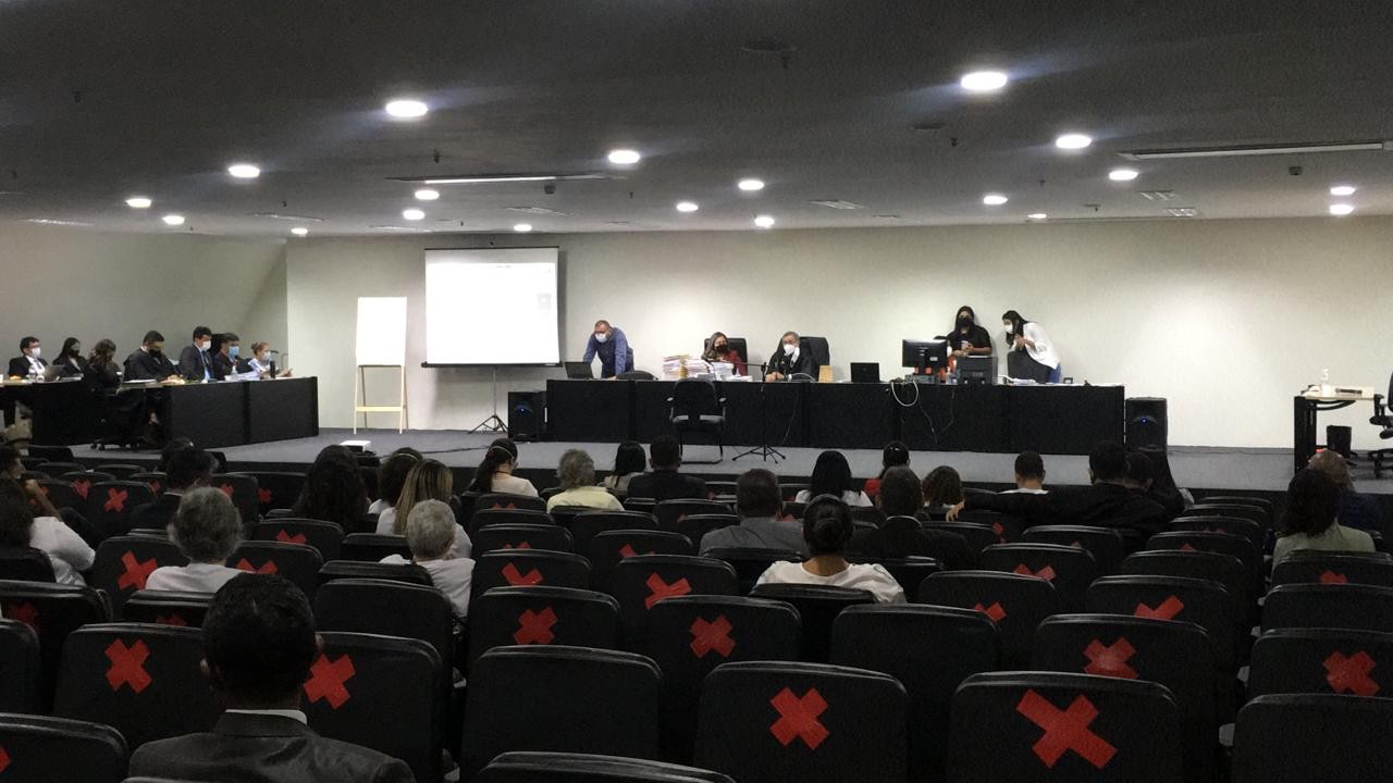Julgamento de Lucas Porto, acusado de assassinar a publicitária Mariana ...