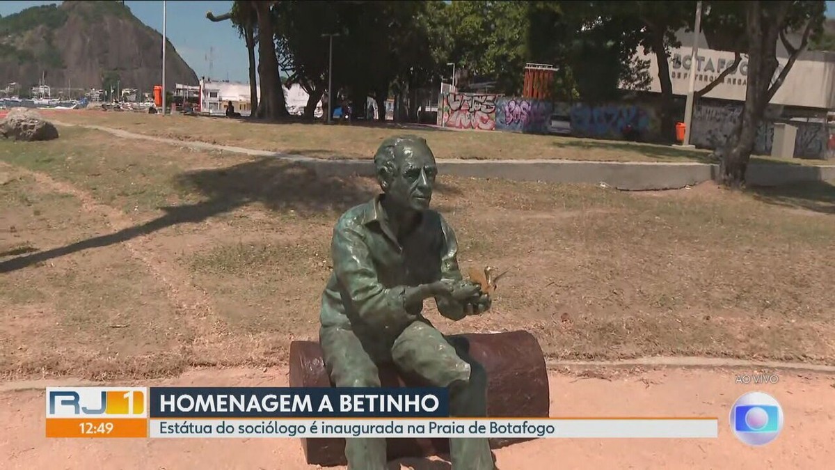 Estátua de Betinho é inaugurada na Praia de Botafogo | Rio de Janeiro | G1
