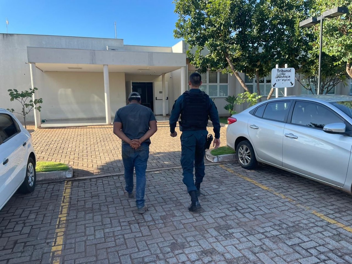 Polícia Prende Pedreiro Suspeito De Estuprar E Manter Esposa Em Cárcere