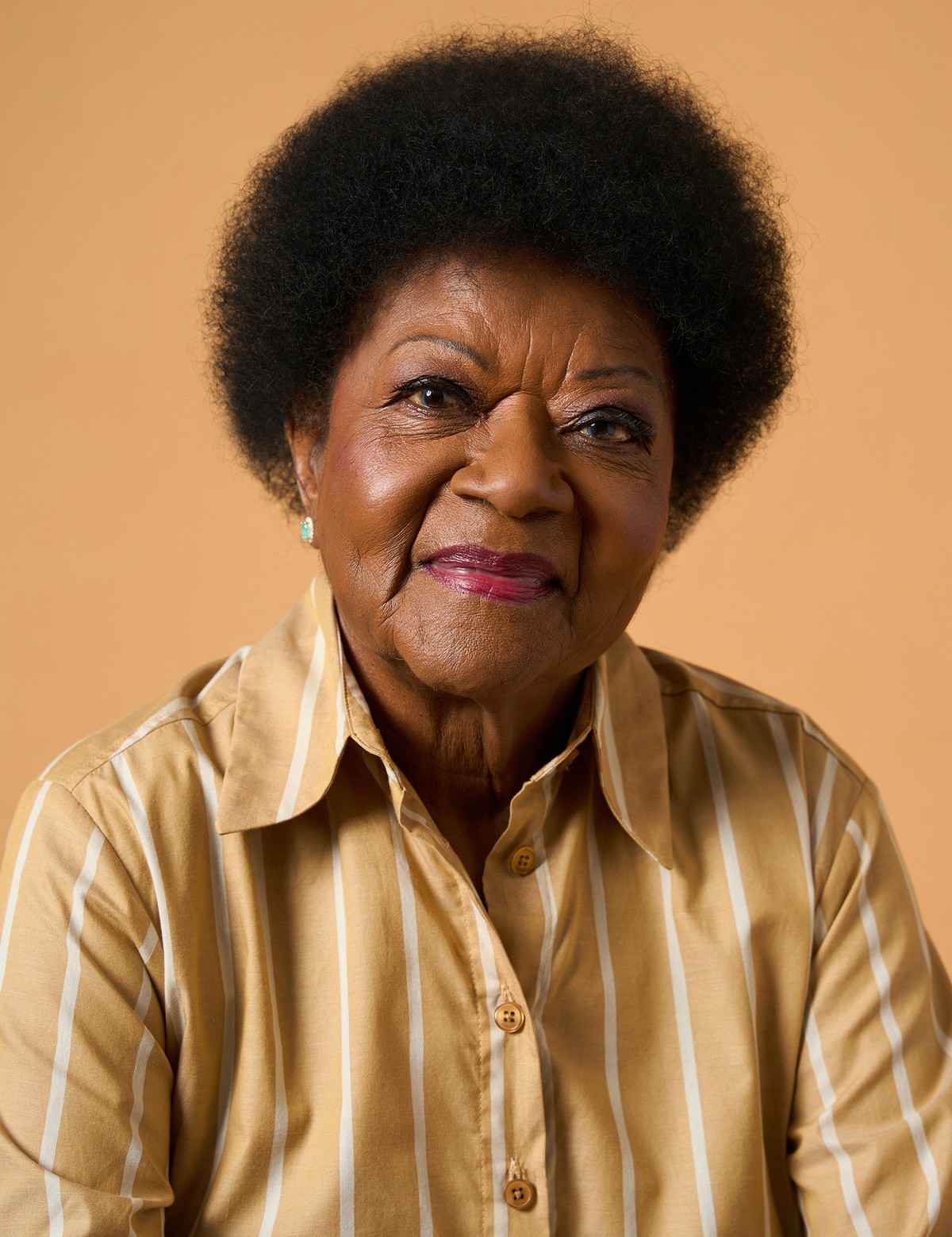 Alaíde Costa faz ‘Sabiá’ voltar, em duo com Claudette Soares, no voo de ...