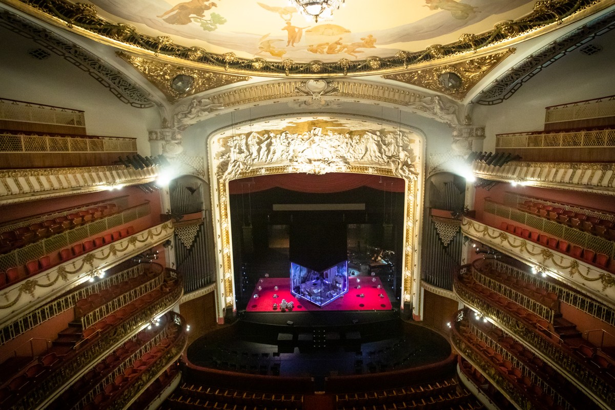 Theatro Municipal de SP estreia ópera com retomada da capacidade total ...