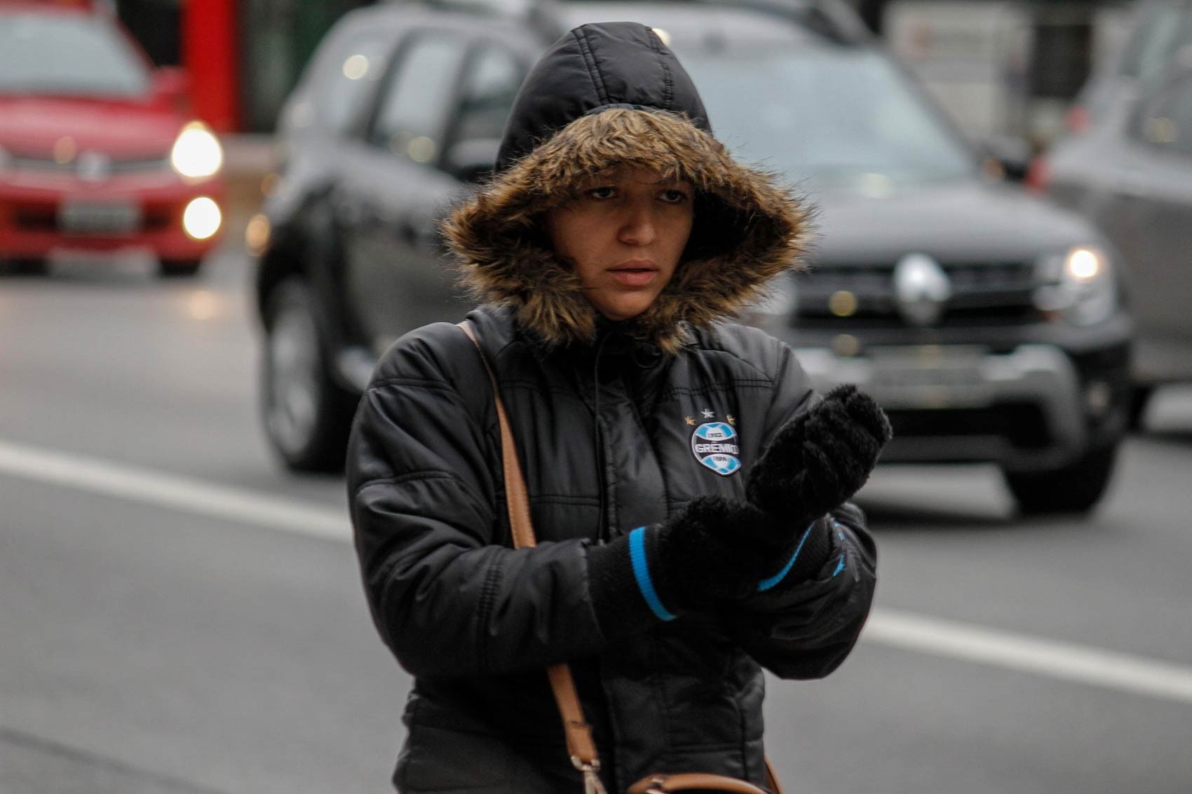 Por que cada pessoa sente frio de um jeito diferente? | G1