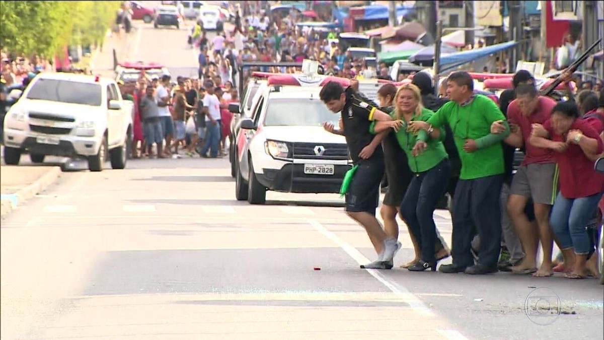 Bandidos Fazem Reféns De “escudo Humano” Em Tentativa De Assalto Em