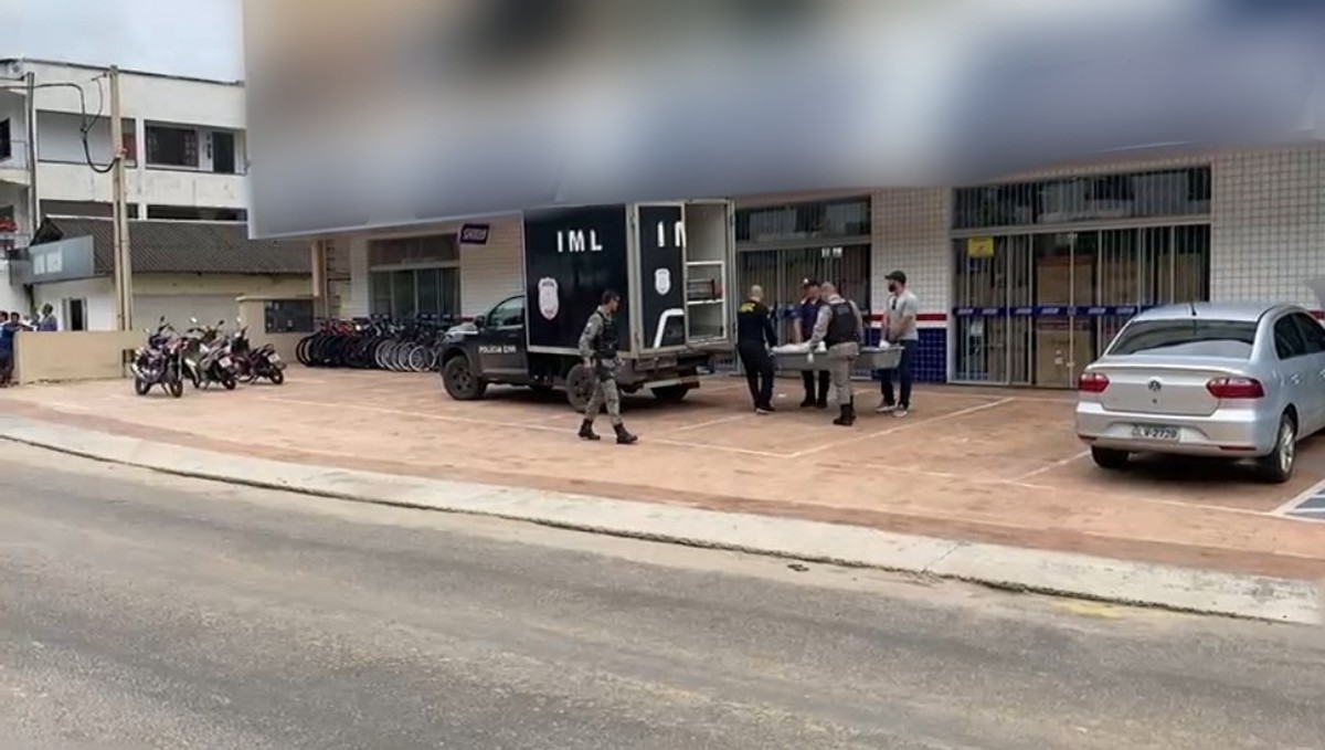 Pm à Paisana Reage A Tentativa De Assalto E Mata Suspeito Dentro De