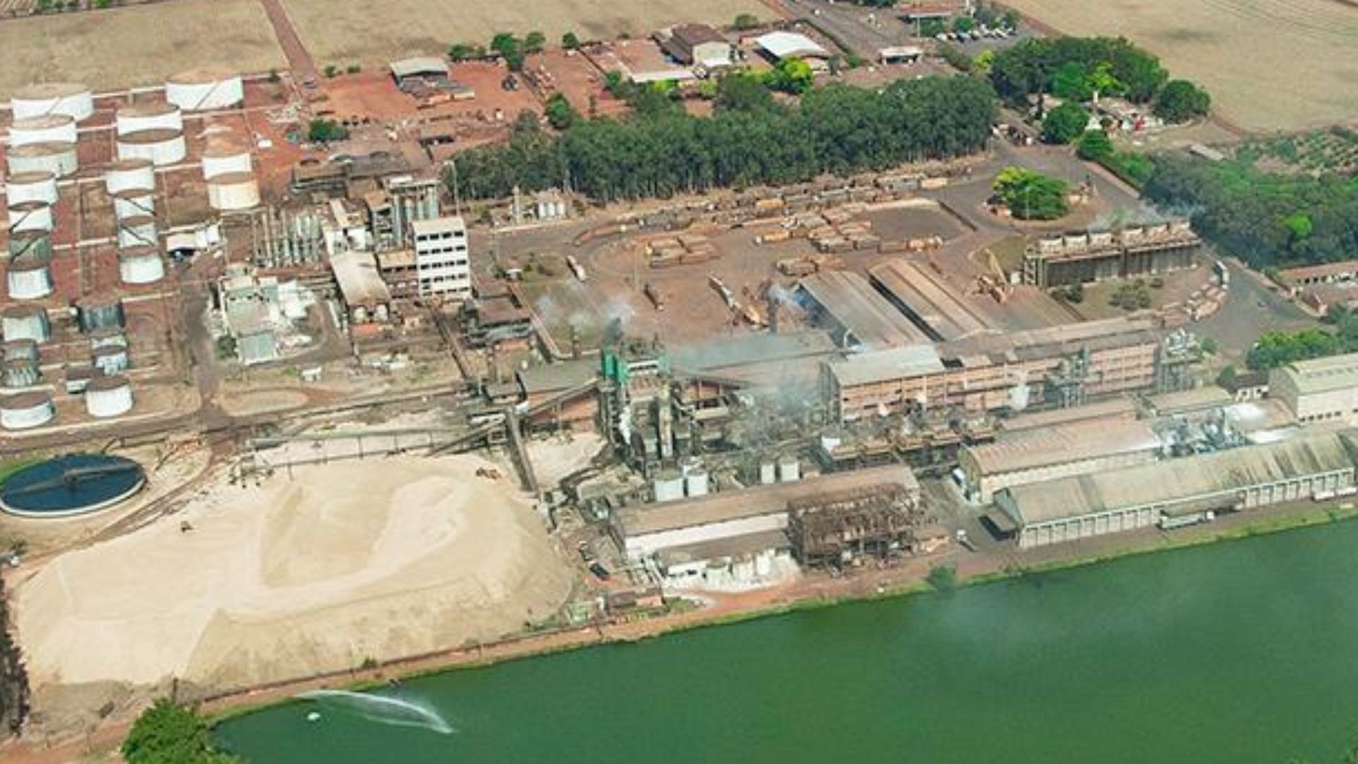 Raízen encerra operações da Usina Santa Elisa | G1