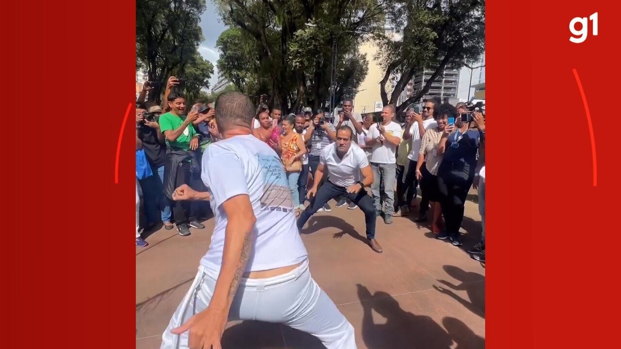 Prefeito de Salvador joga capoeira em anúncio de arena para prática do ...